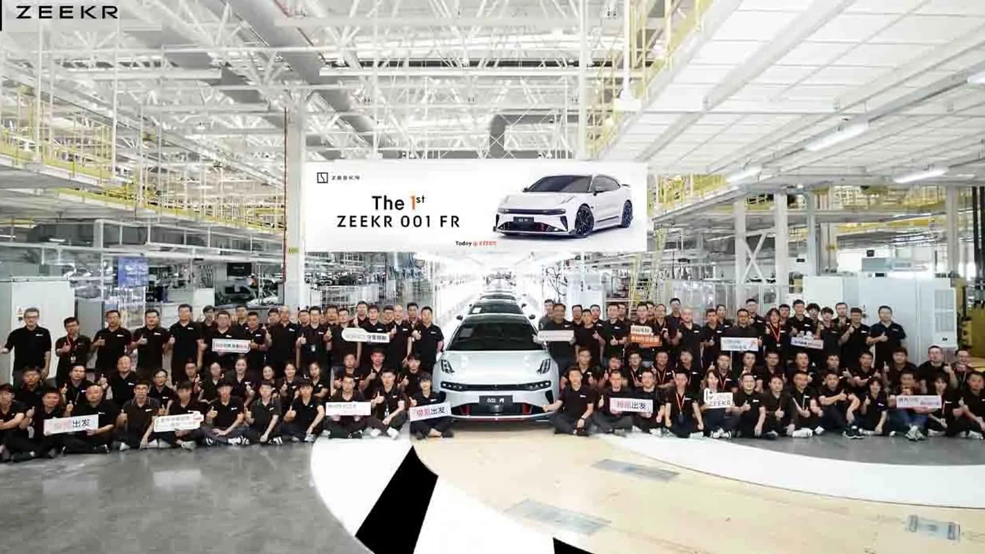Le premier Zeekr 001 FR de 1265 ch a été assemblé