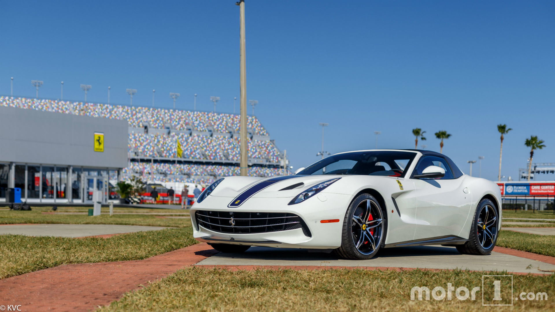 PHOTOS - Connaissez-vous les Ferrari F60 America