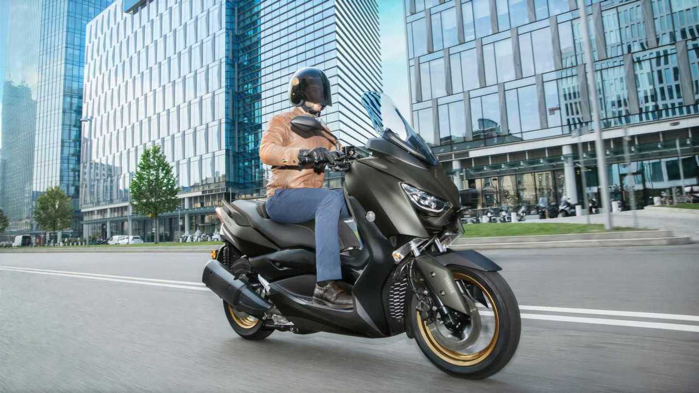 2021 Yamaha TMAX And XMAX Scooters Get Euro 5 Updates, New Colors