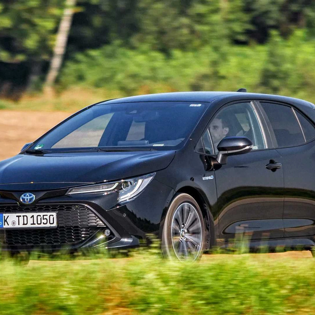 Toyota corolla hybrid blue store