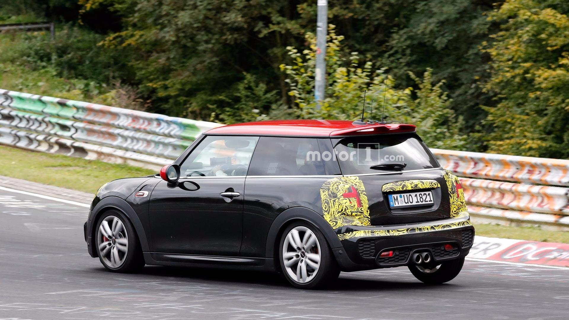 Fotos espía del MINI JCW restyling 2018, rodando en Nürburgring