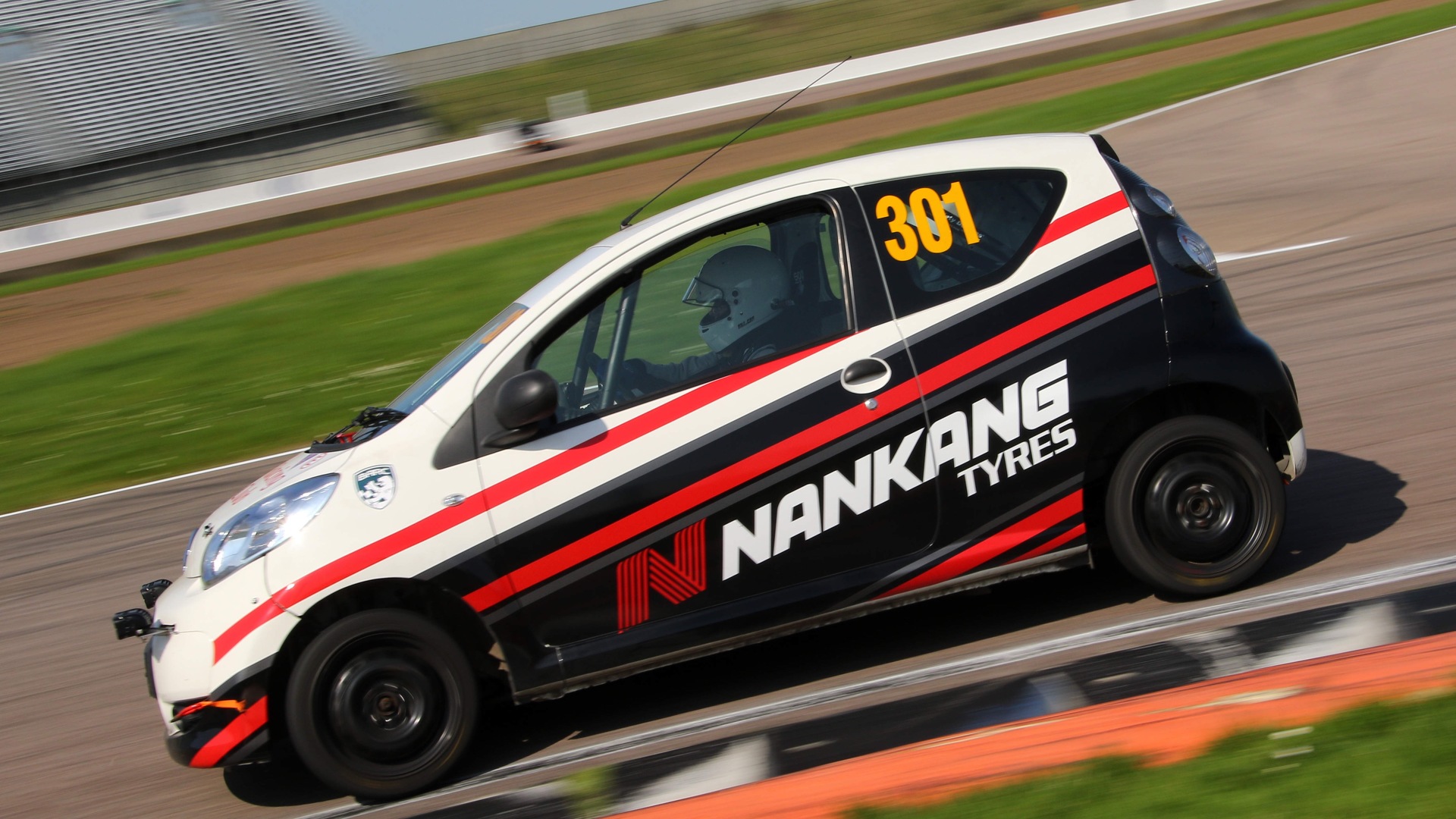 Budget Racing With A Le Mans Legend