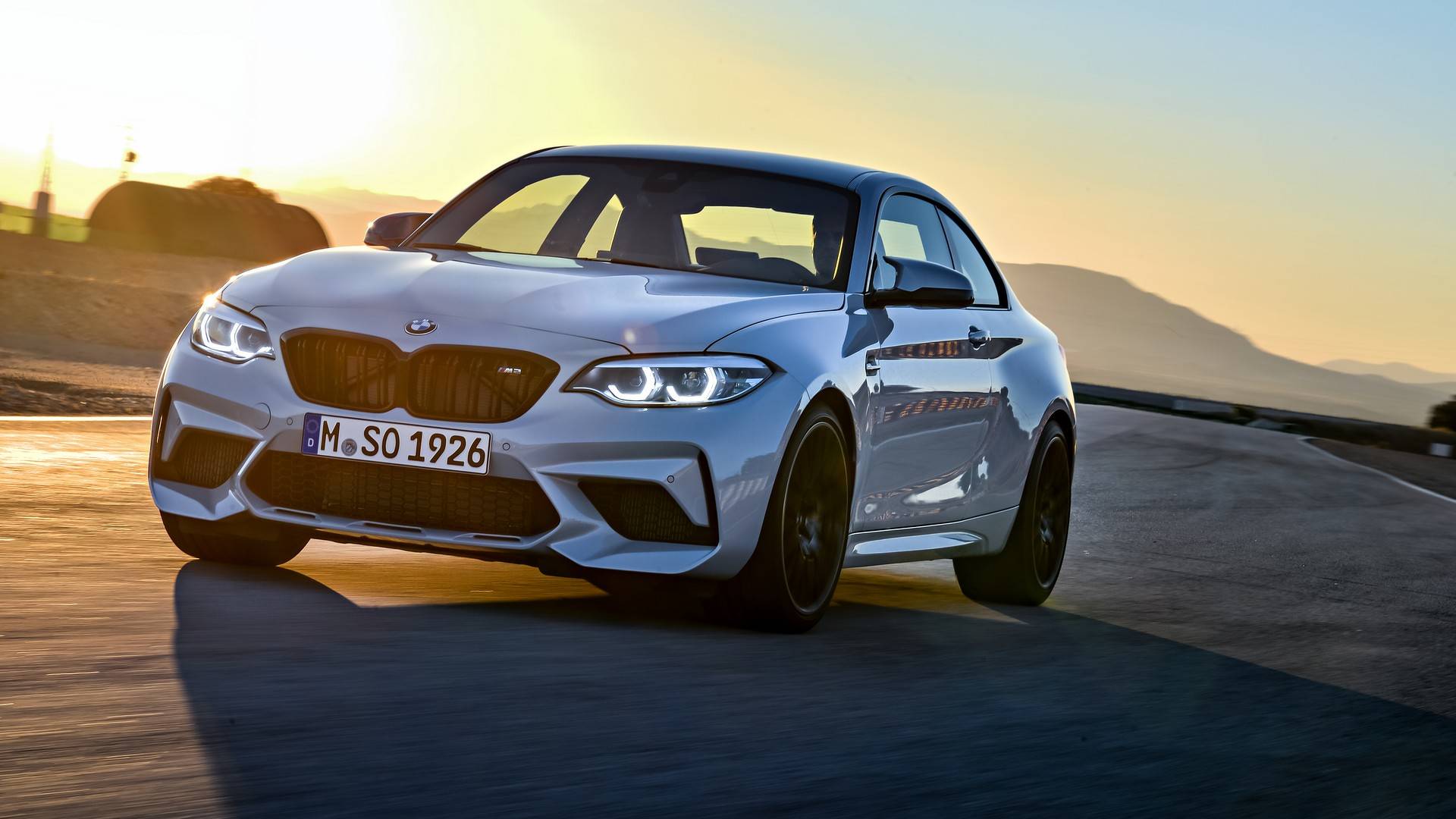 BMW M2 Competition substitui M2 "comum" com 410 cv