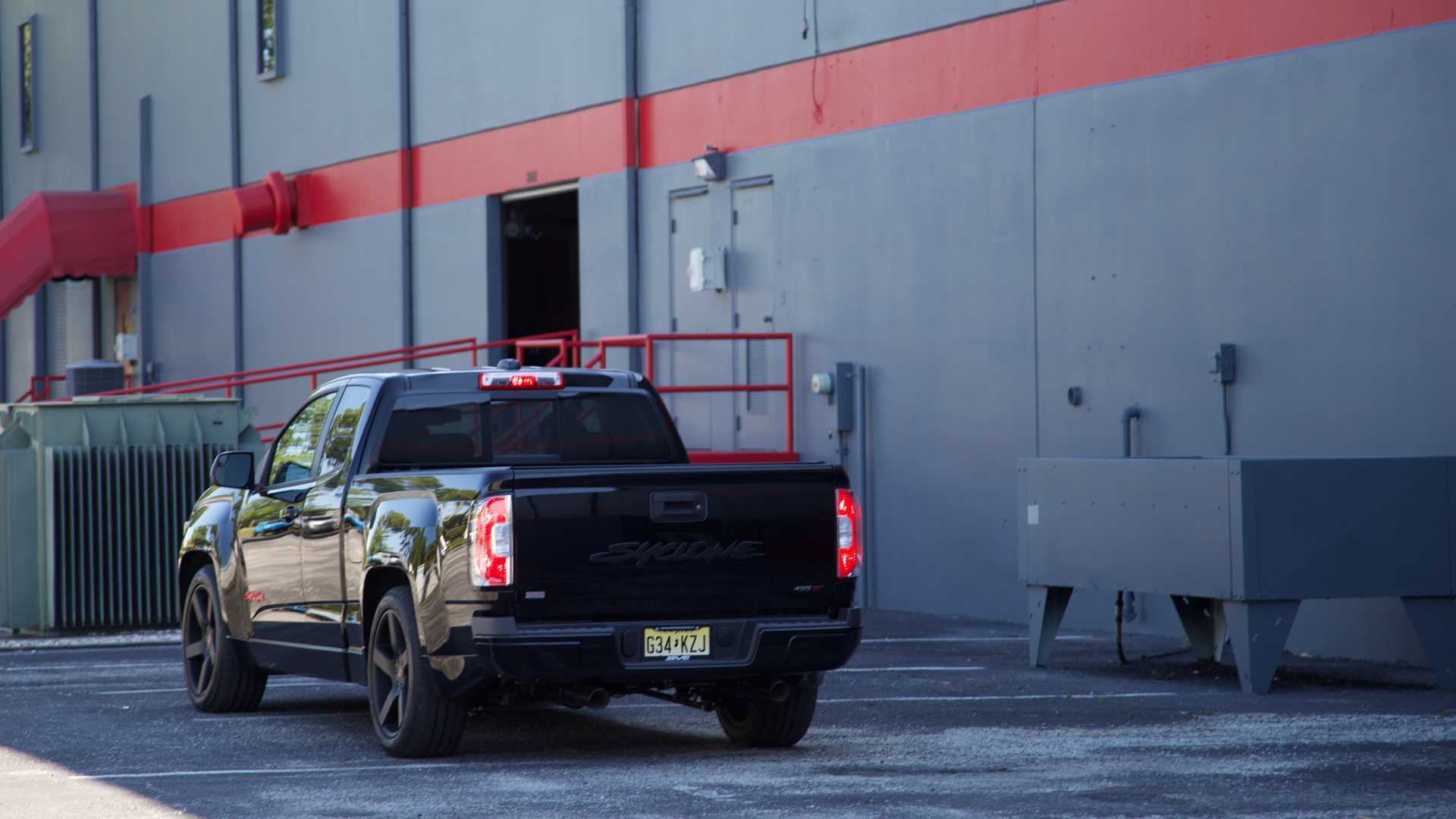 2019 GMC Syclone First Drive: Run For Cover (Video)