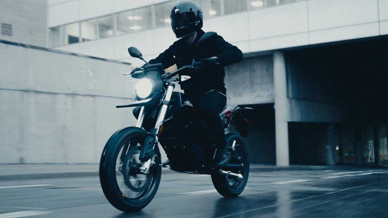 Por tecnologia de moto elétrica, Hero e Polaris investem na Zero