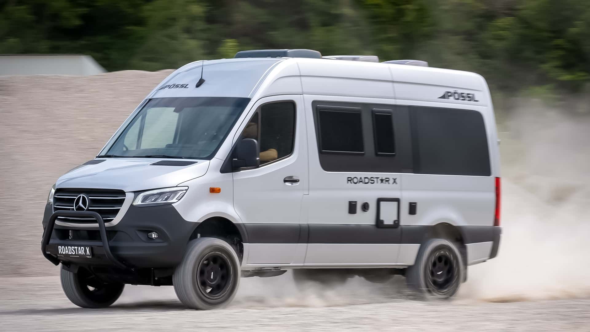 Pössl Roadstar X il camper 4x4 compatto a un prezzo accessibile