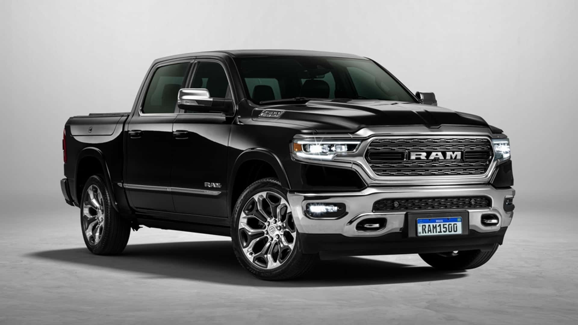 Stellantis ameaçou levar produção da Ram 1500 para o México, diz sindicato