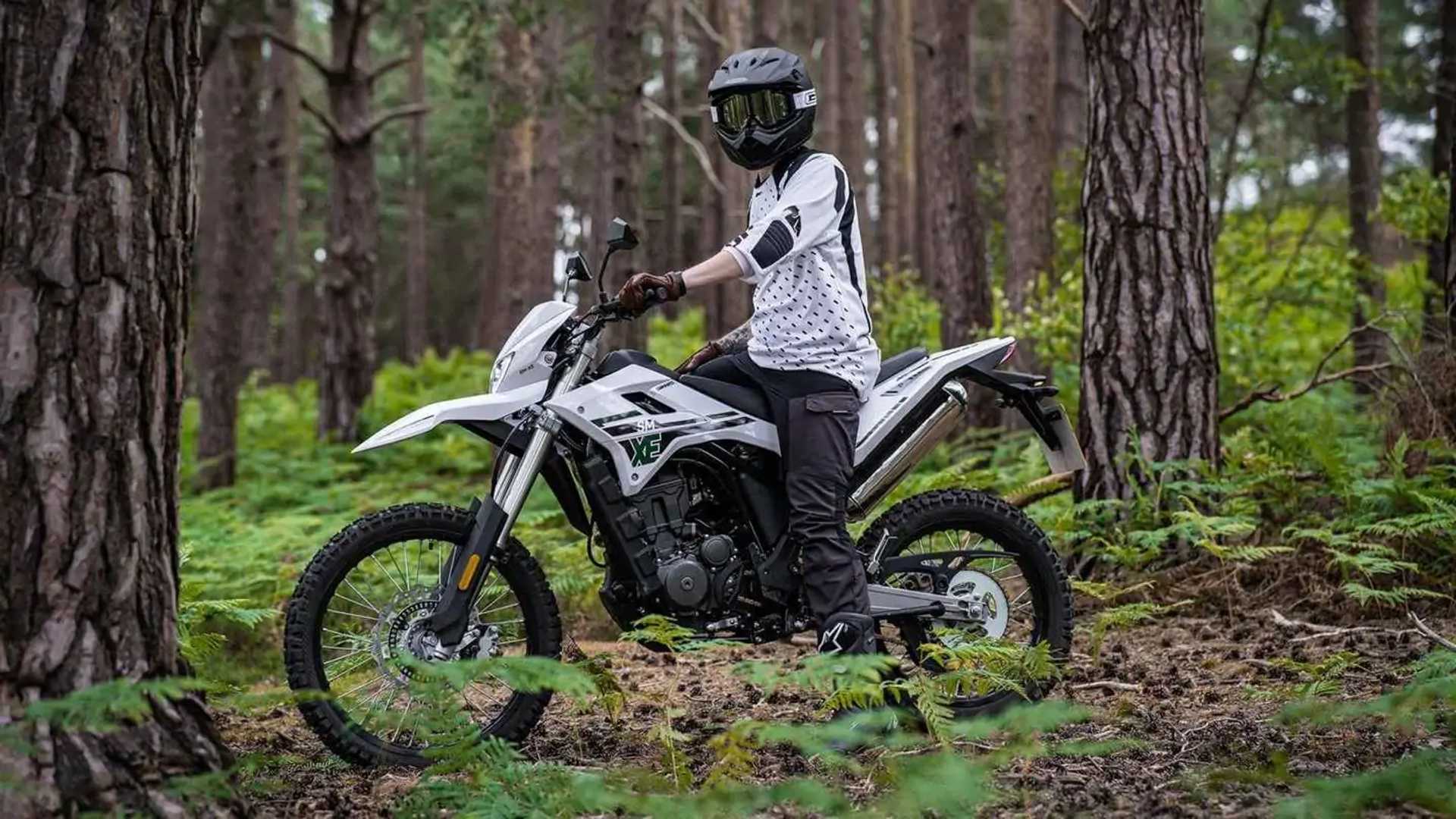 Sinnis Introduces The SM-XE Enduro In The U.K.