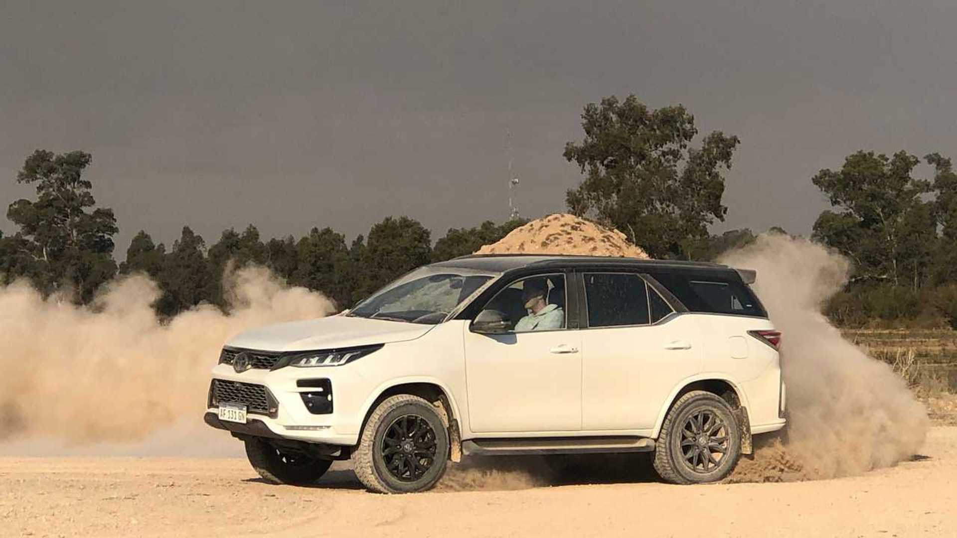 Crítica: Toyota SW4 GR-Sport