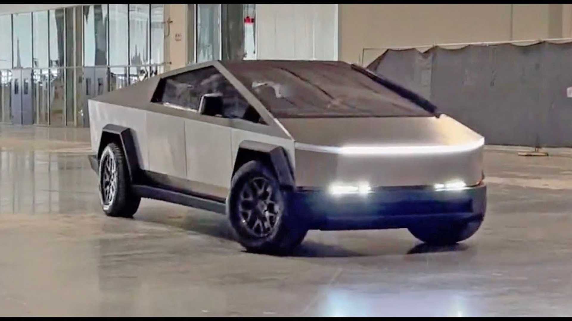 See The Tesla Cybertruck's Rear-Wheel Steering Feature In Action