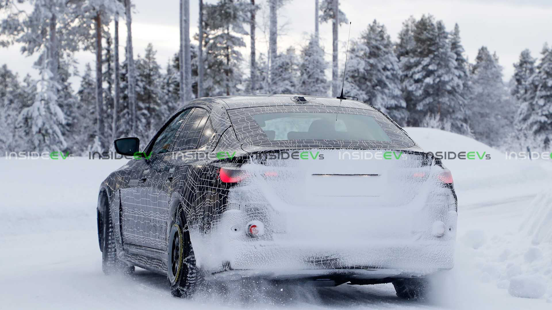 BMW i4 Caught During Cold Weather Testing: Interior Revealed