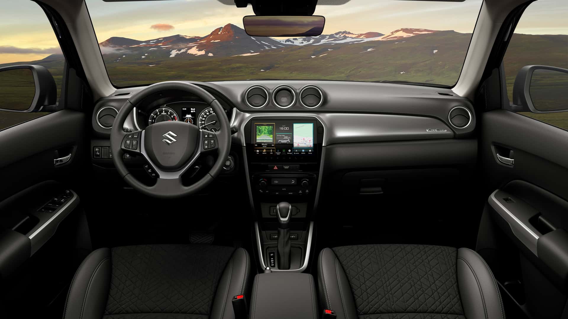 Suzuki Vitara: Interior and boot space of the Japanese hybrid SUV