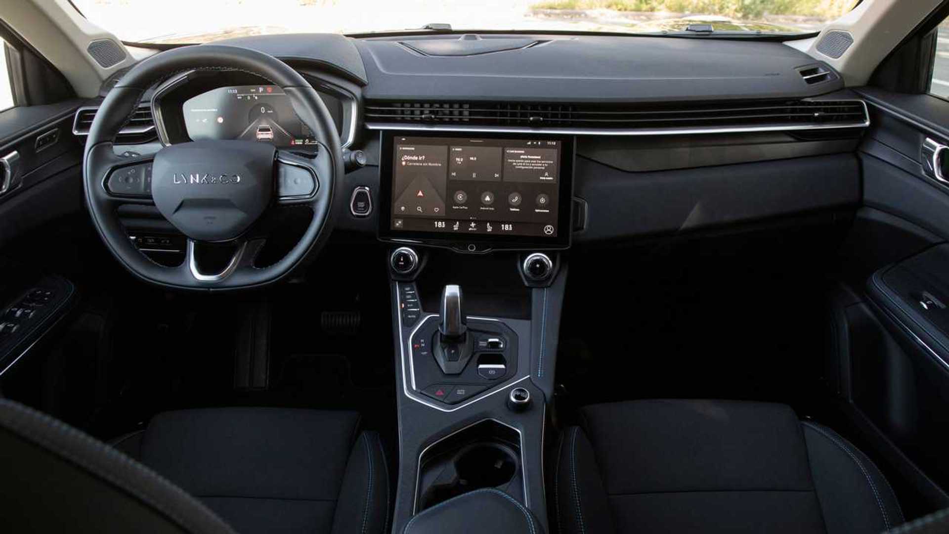 Prueba Lynk & Co 01: un SUV híbrido enchufable y muy equipado