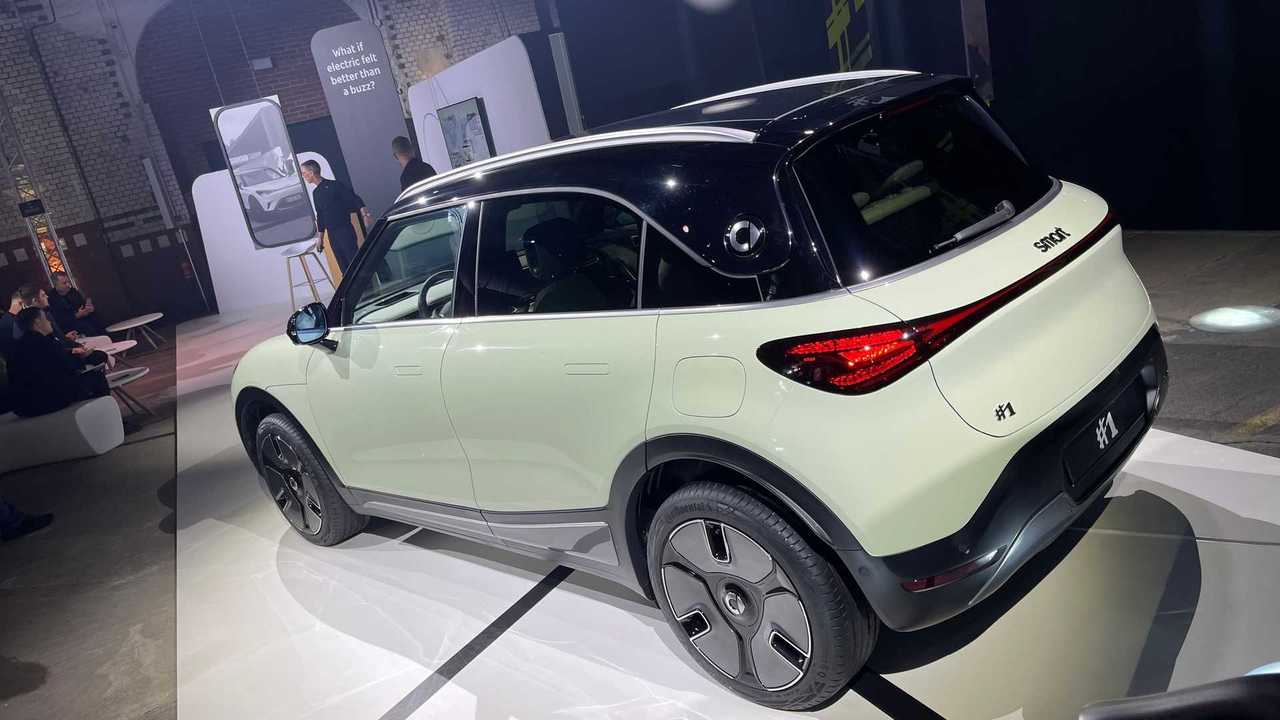 Smart #1: SUV elétrico com 272 cv e alcance de 440 km faz estreia oficial