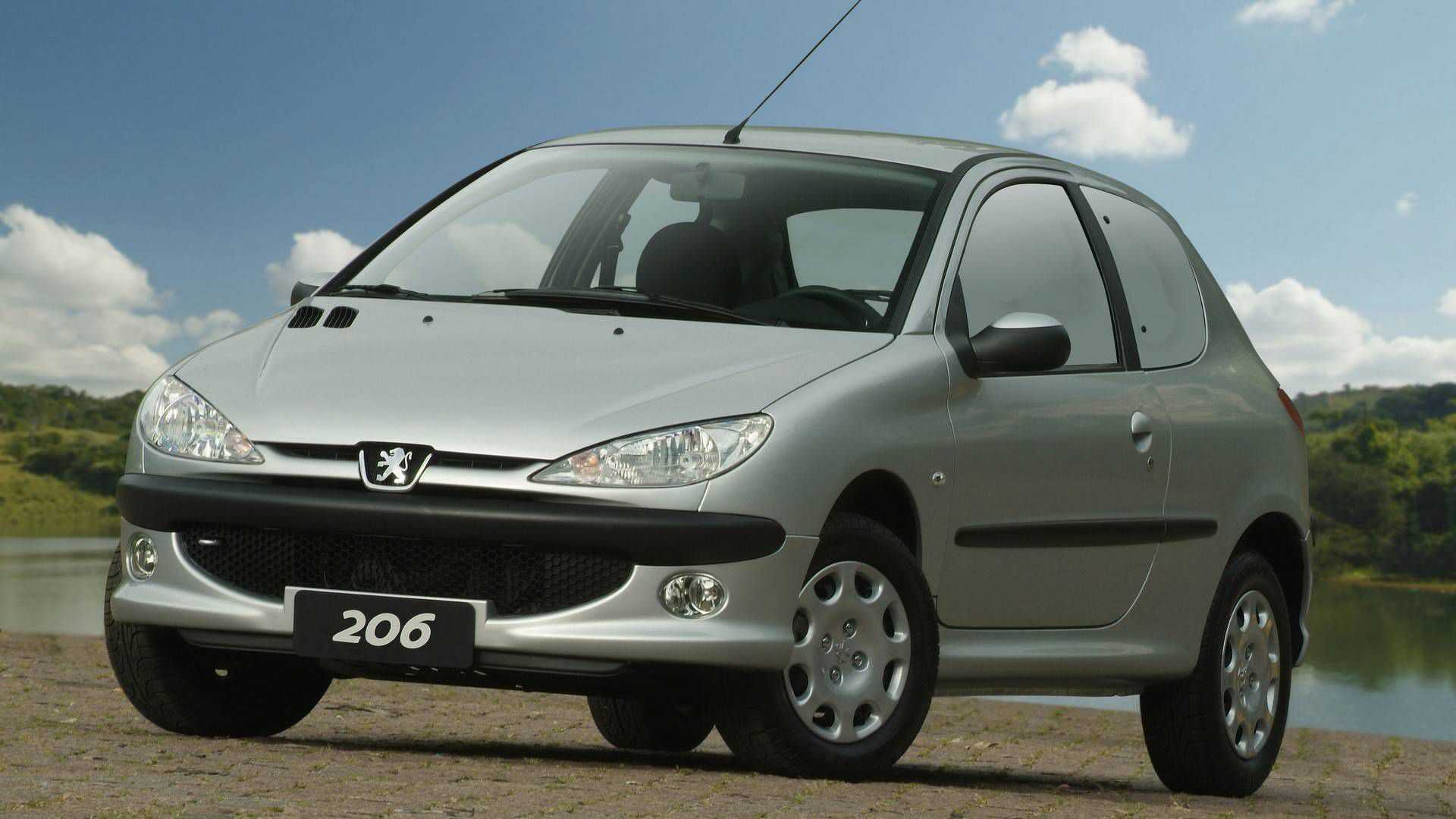 Civic, 206, Xsara Picasso: Os nacionais do começo dos anos 2000