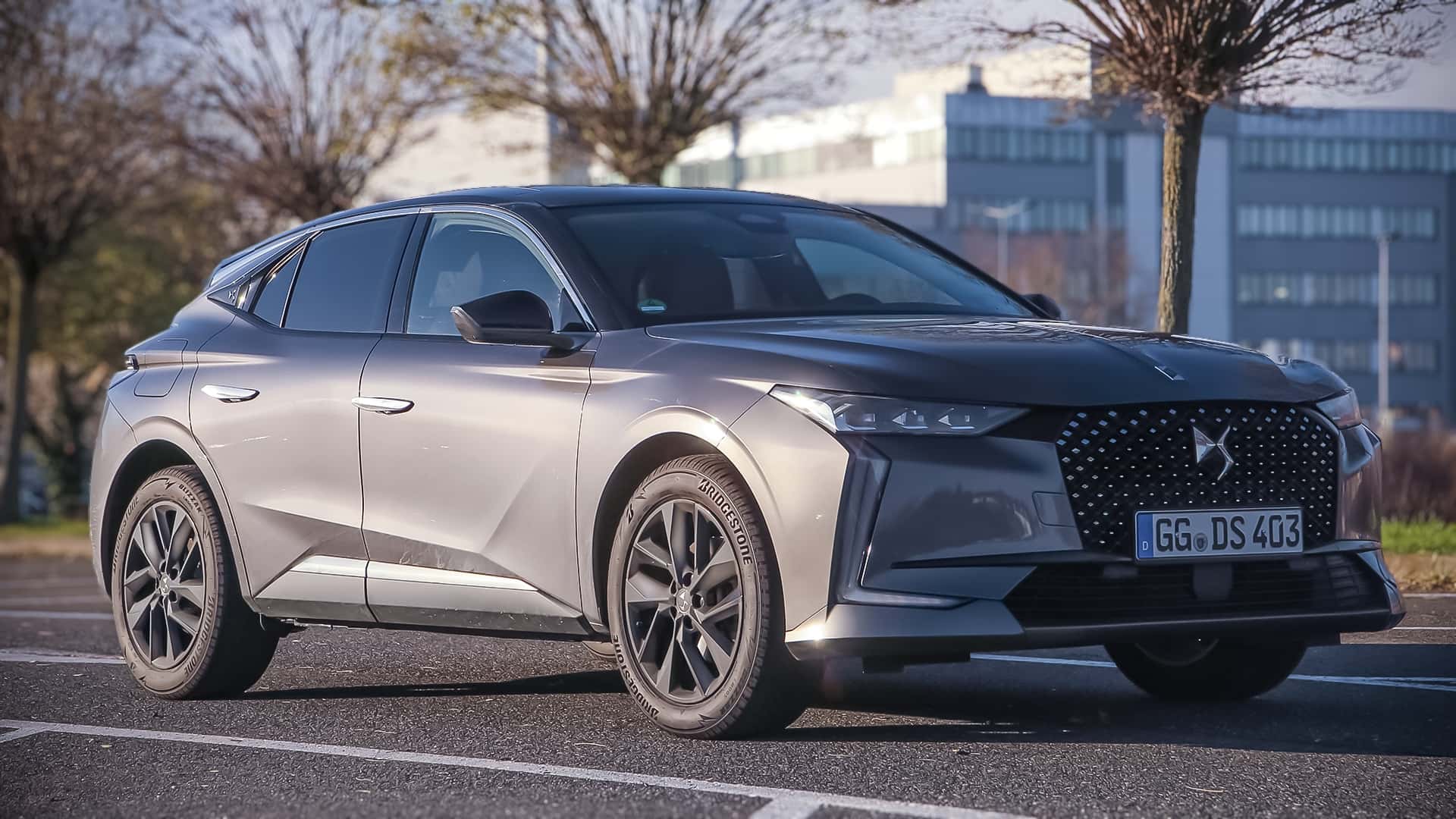 DS 4 (2024) im Test: Warum kauft niemand diesen noblen Franzosen?