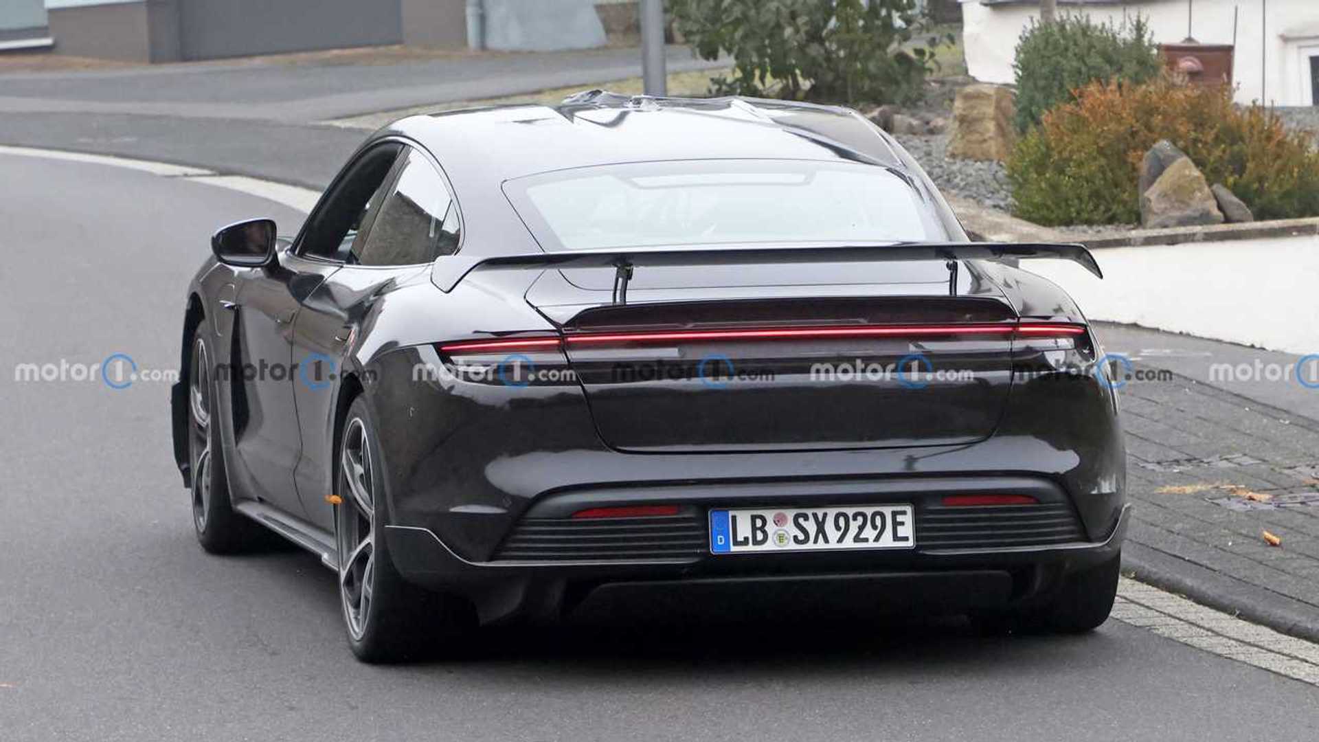 Este Porsche Taycan Podría Ser Una Futura Versión Gt Del Eléctrico