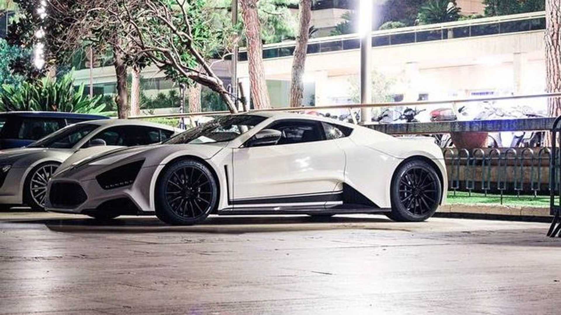 White Zenvo St1