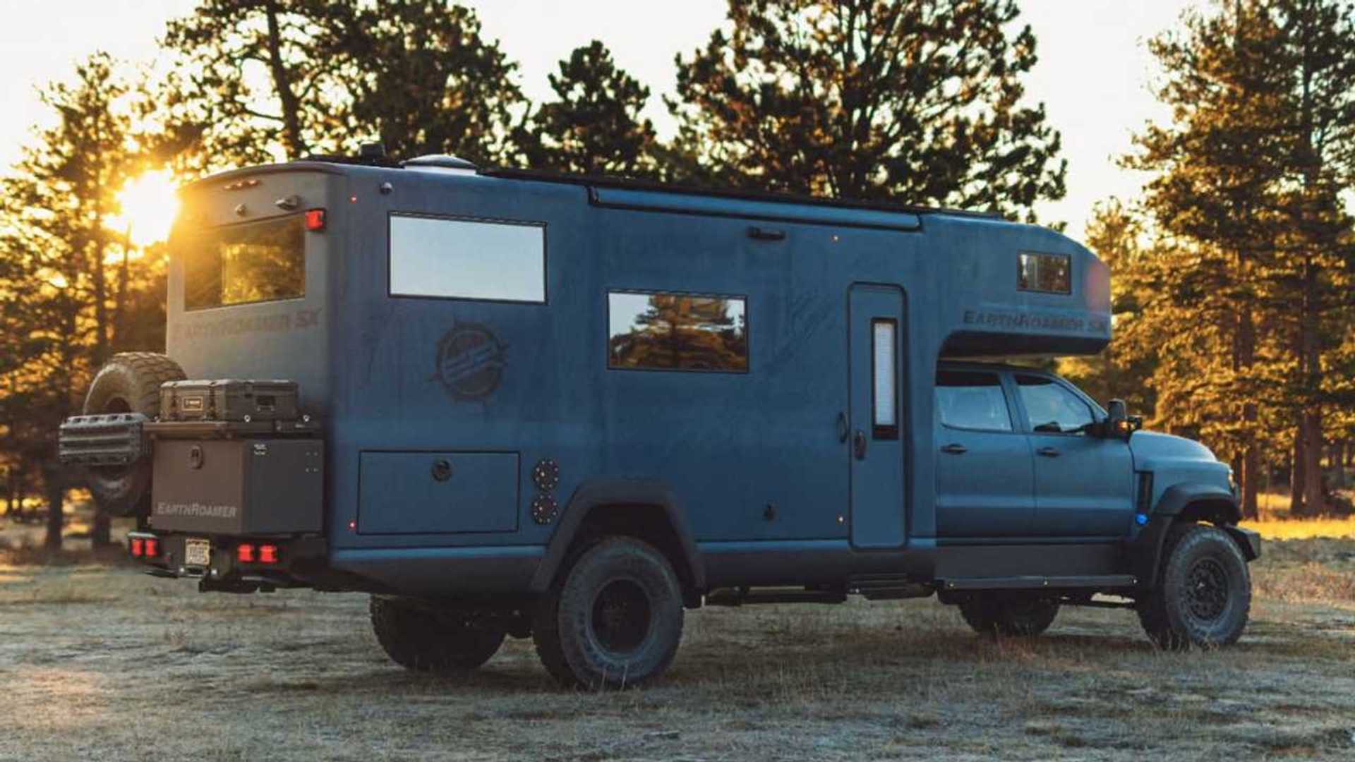 Así es la camper 4x4 EarthRoamer SX