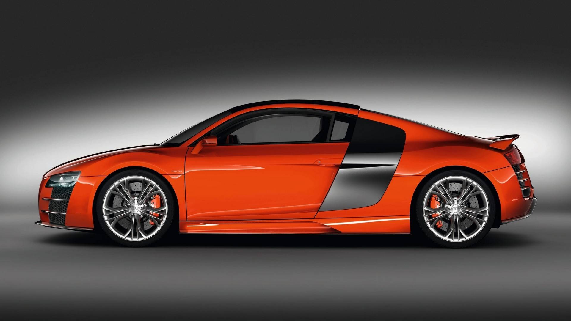 Audi R8 V12 TDI, supercar dell’altro mondo