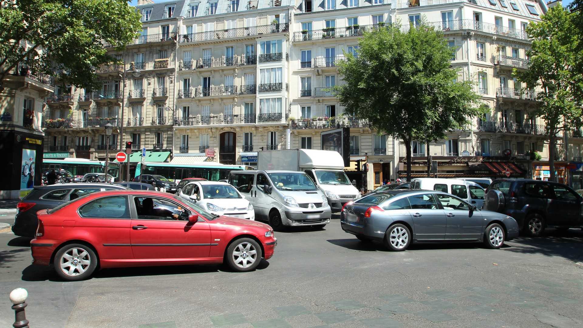 L'âge du parc automobile roulant s'élève à 10,6 ans en France