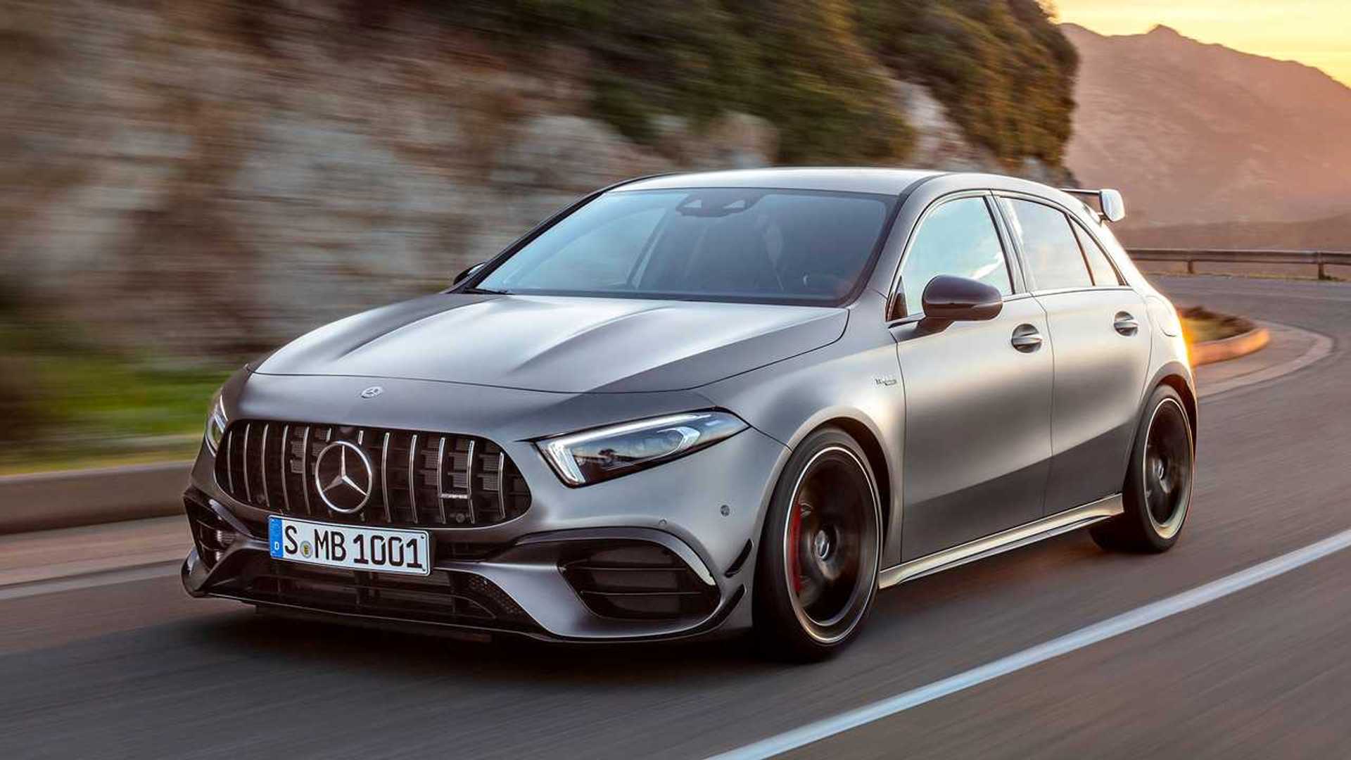 Mercedes AMG A 45 E CLA 45 2020 Estreiam Com Motor 2 0 Turbo De 421 Cv