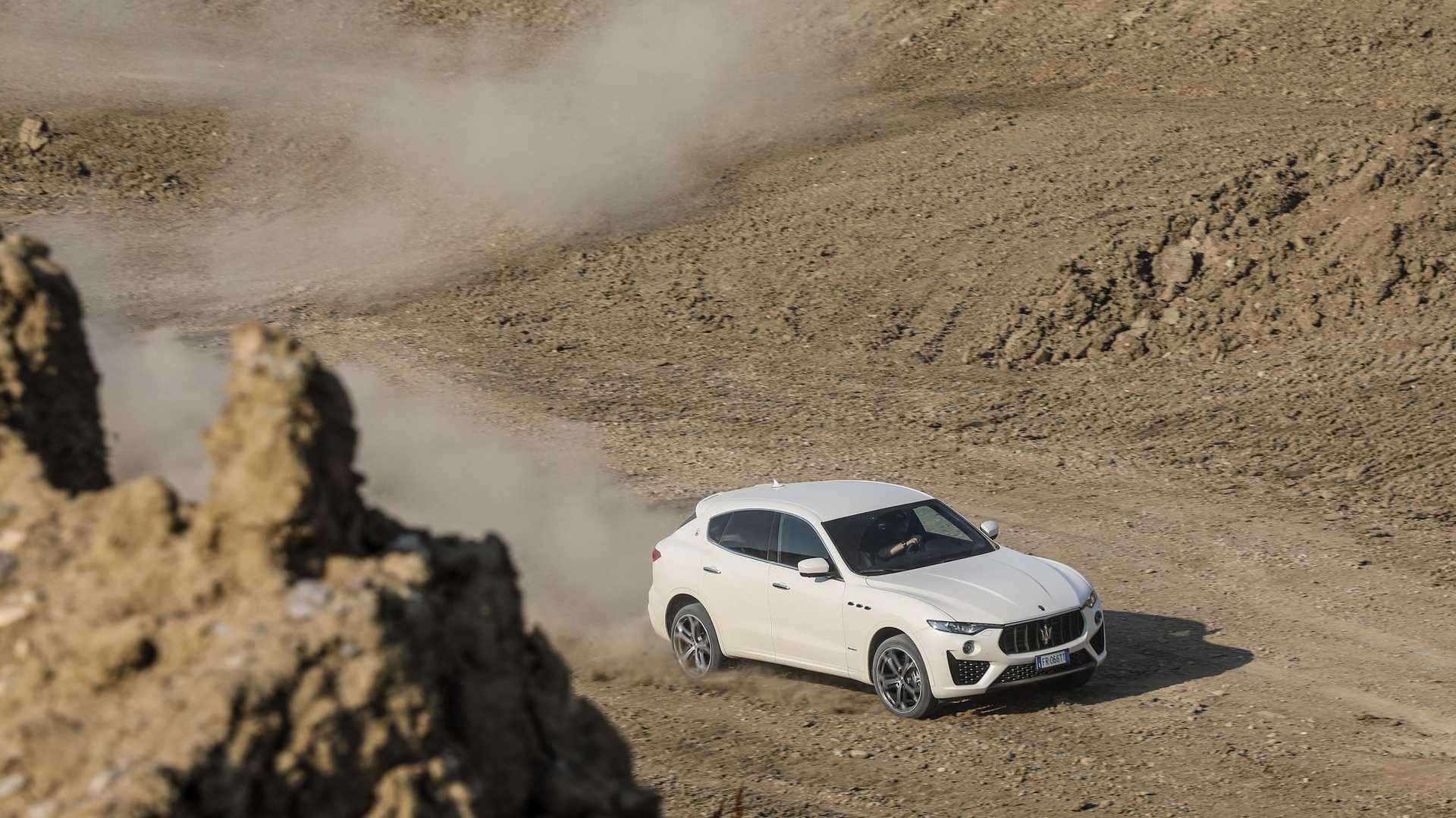 Maserati Levante V8: meglio launch control oppure offroad?