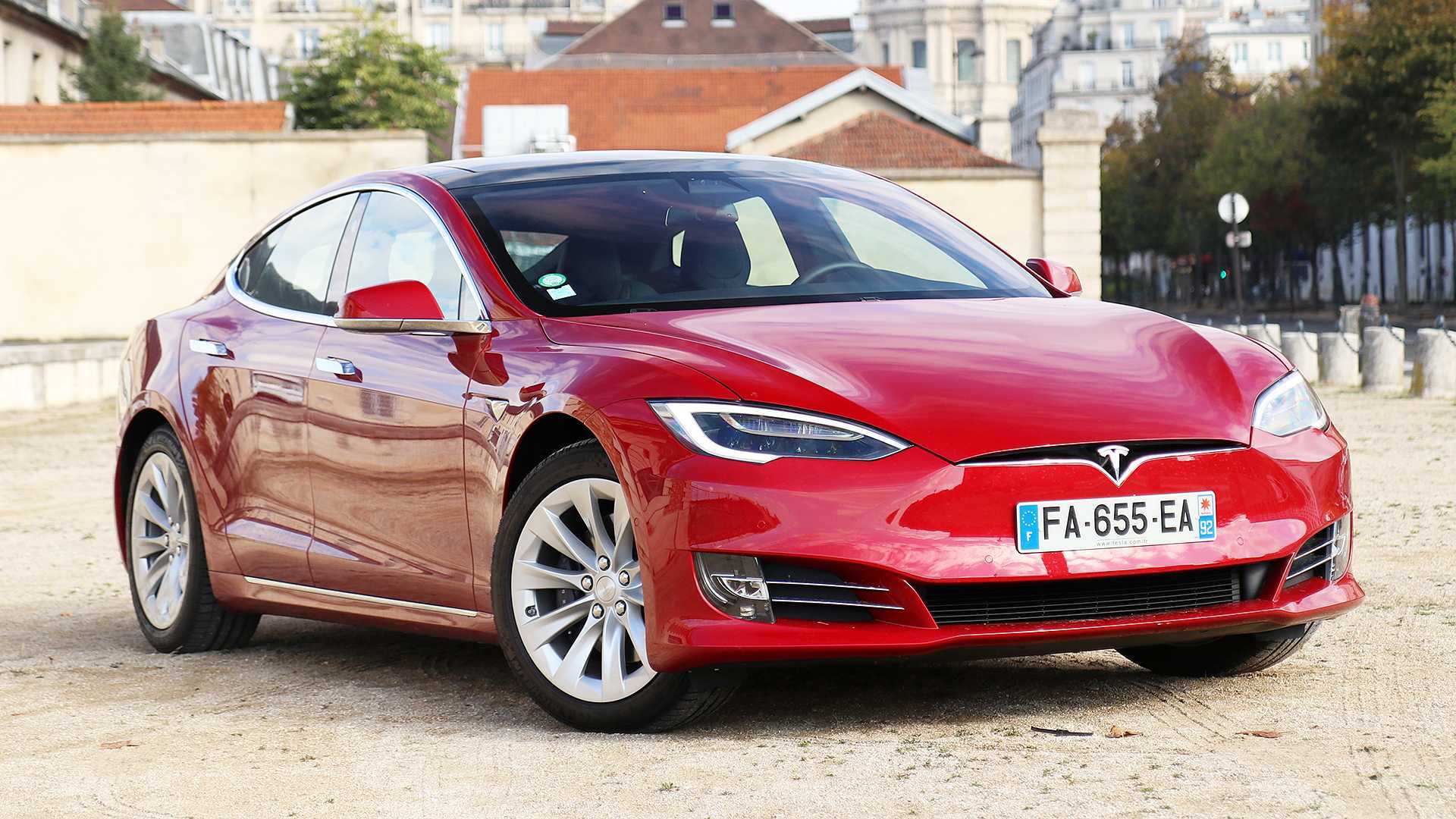 Un Tesla Model S ya ha recorrido 900.000 kilómetros