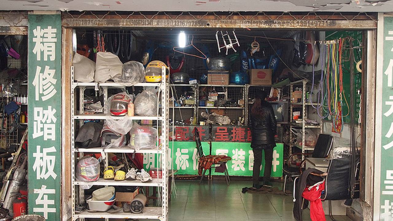 What To Look For In a Bike Shop