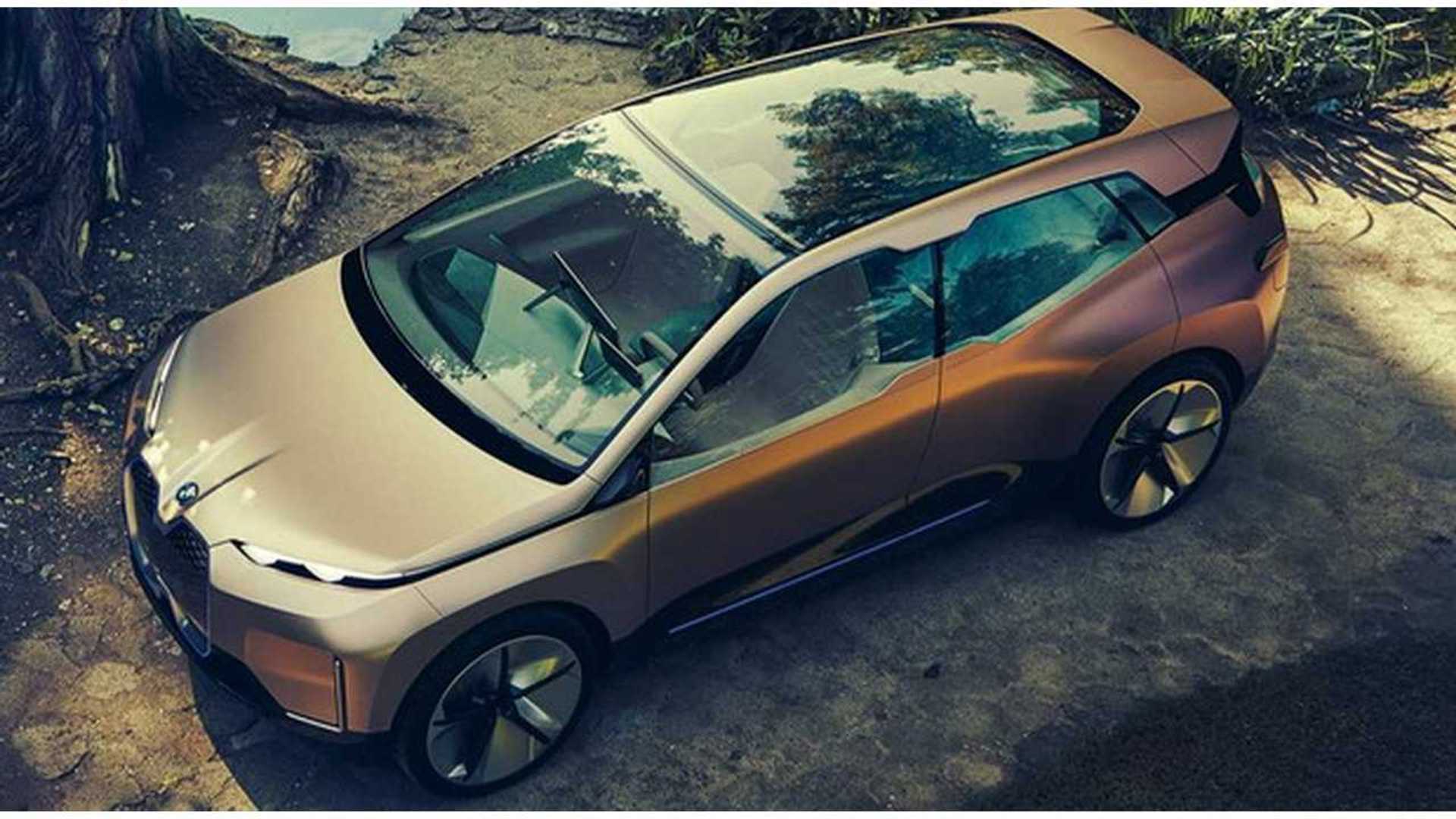BMW Shareholders Concerned Over Tesla's Advantage