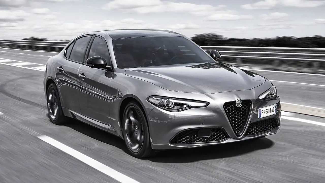 Alfa Romeo B-Tech, prezzi da 46.400 euro