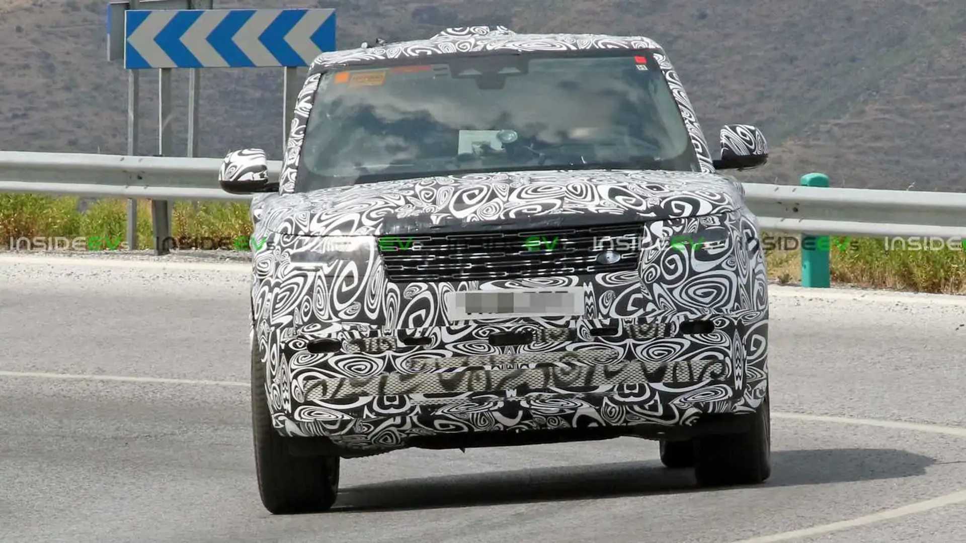 Next-Gen Range Rover Spied Again In PHEV Guise | KIVIAC