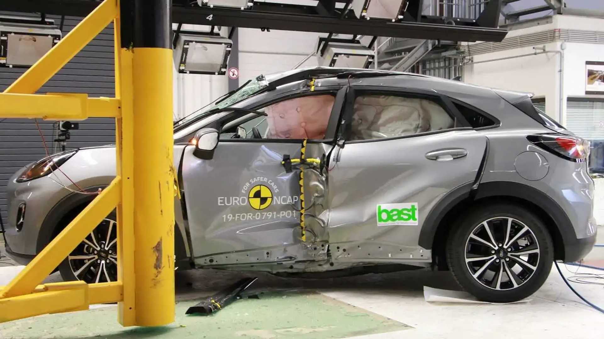 Crash test Euro NCAP, 5 stelle per molti, ma non per tutti