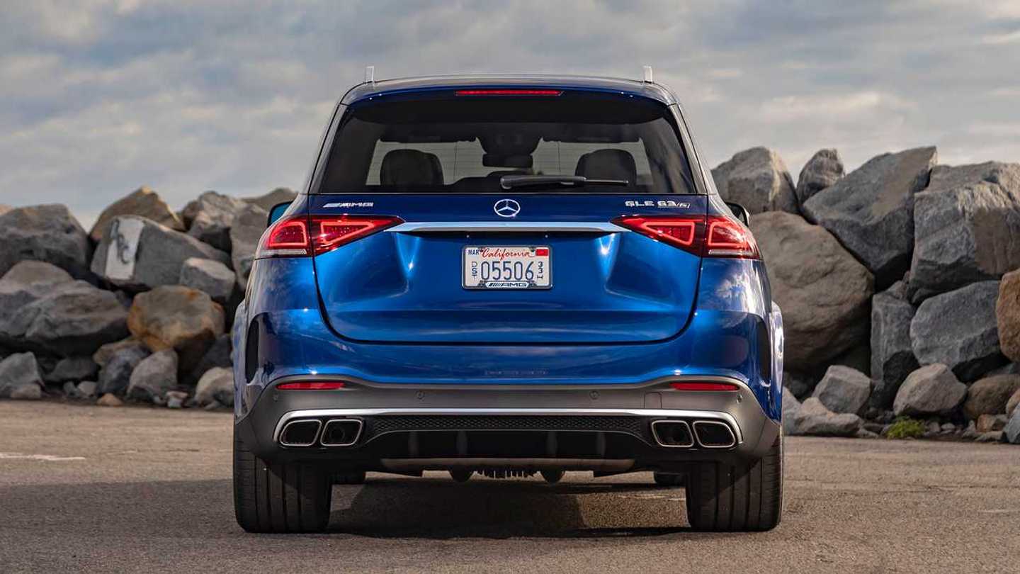 Mercedes-AMG GLE 63 S vs. BMW X5 M Competition Comparison: Big Box ...