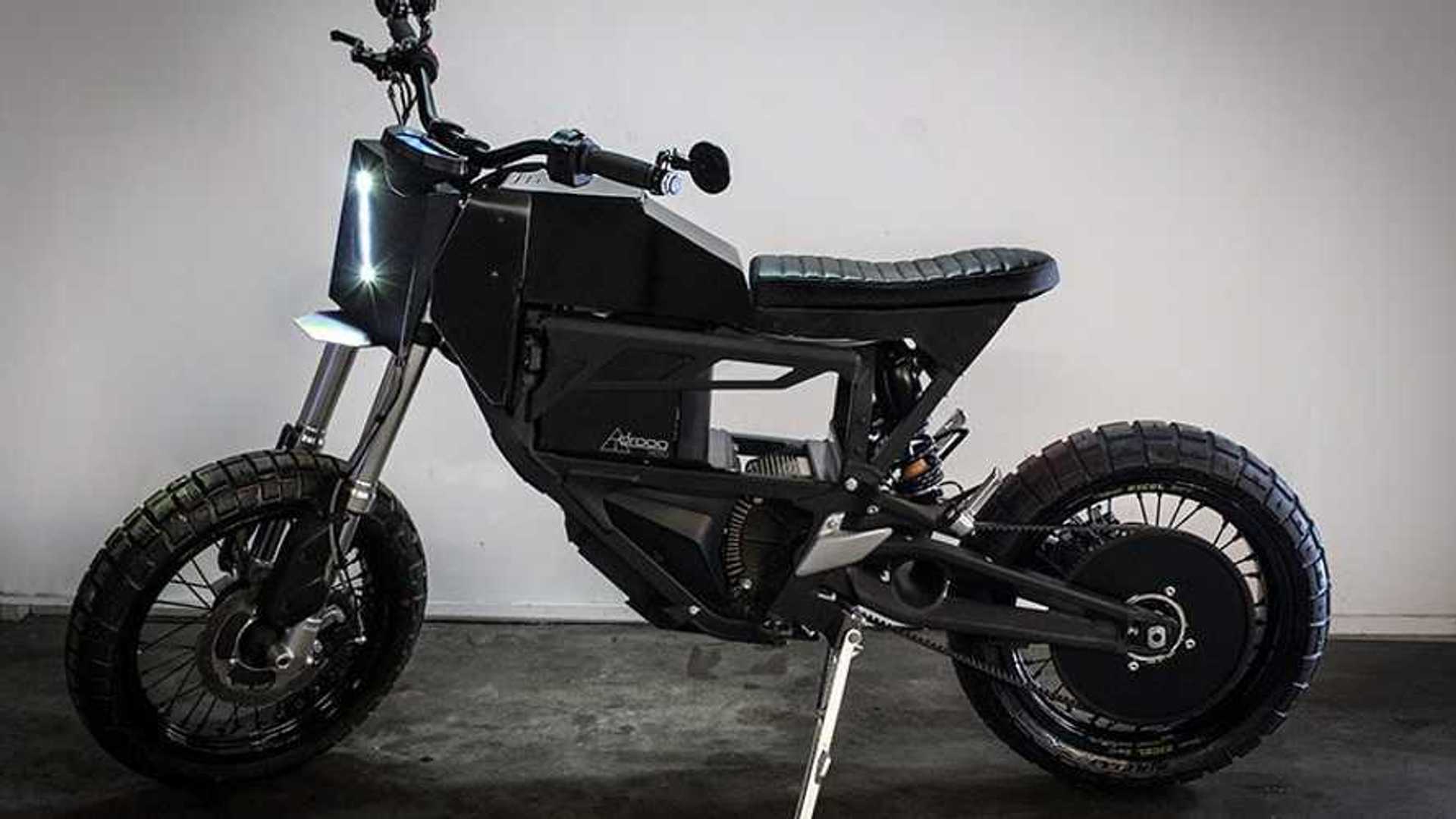 The Manic Energy Of The Custom Droog Moto E-Fighter