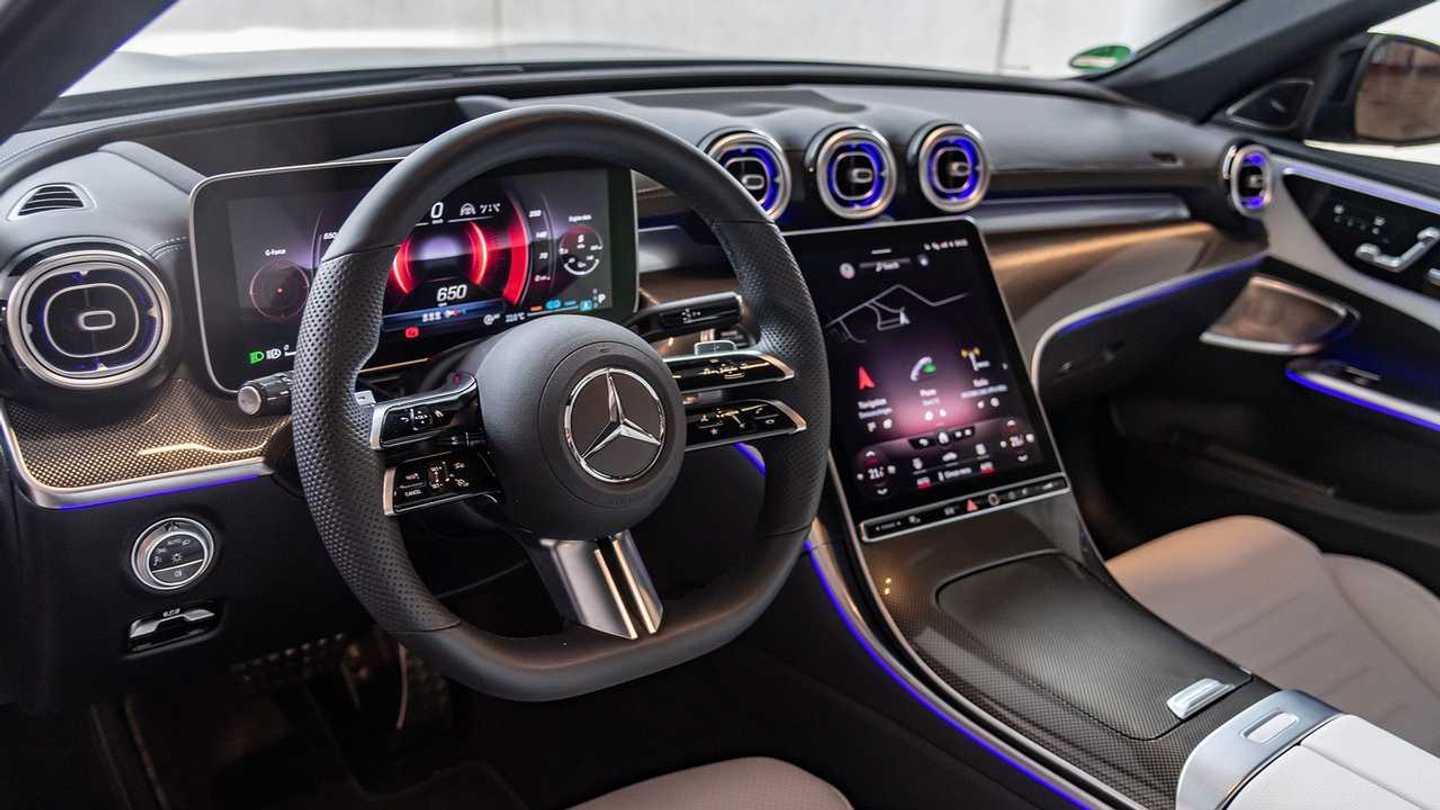 Mercedes C-Klasse (2021) im Test: Können 3er und A4 einpacken?