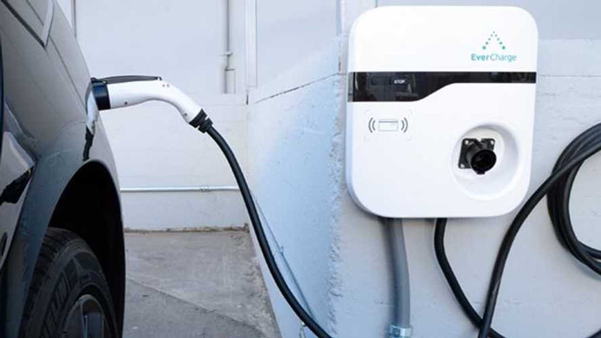 Evercharge Is First To Offer CDFA Certified EV Charging Station