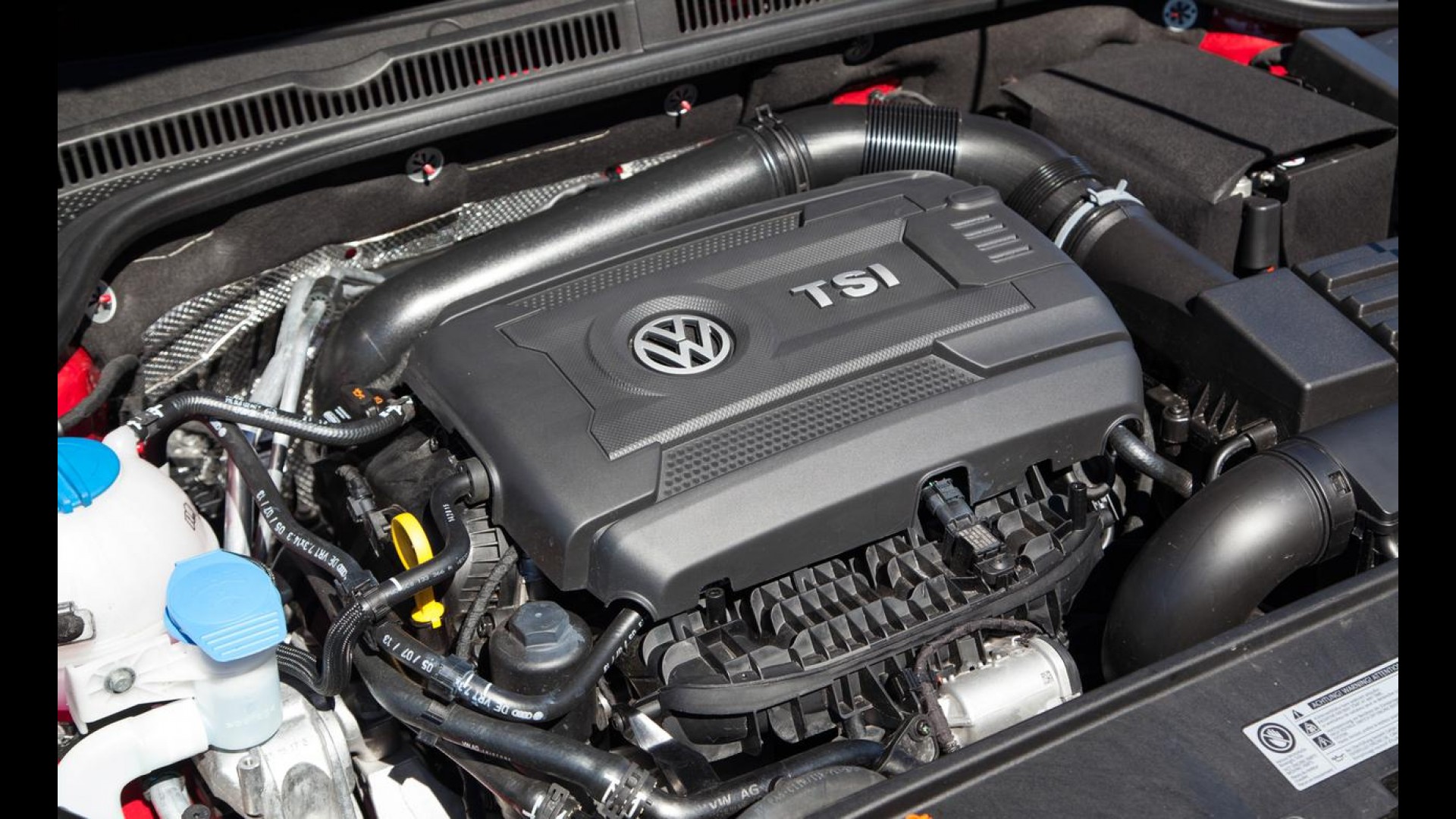VW Jetta ganha motor 1.8 TSI nos EUA - nova geração MQB chega no fim do ano