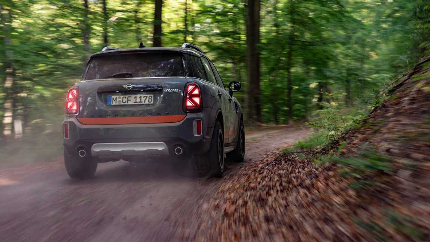 Ecco come la MINI Countryman si trasforma in un SUV da offroad