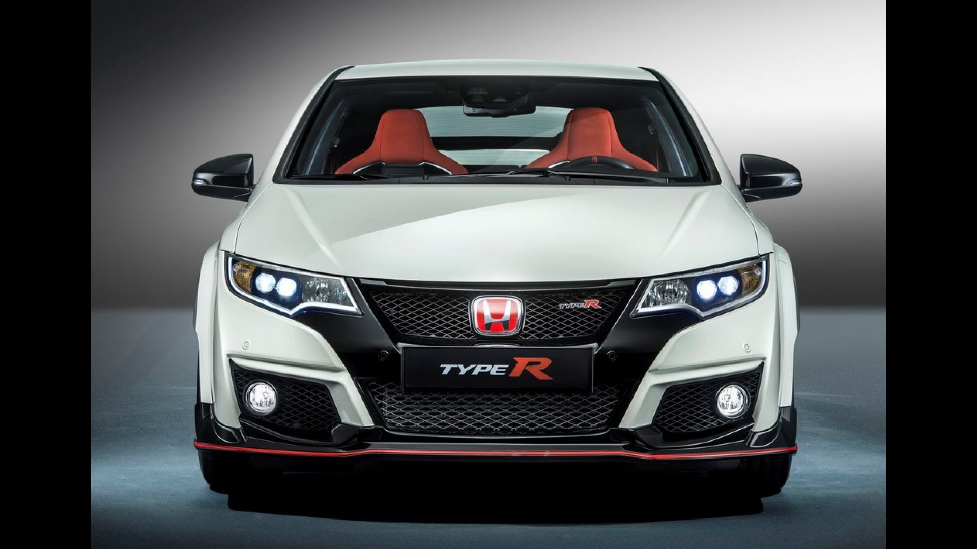 Civic Type R de 310 cv começa a ser vendido na Europa; preço equivale a ...