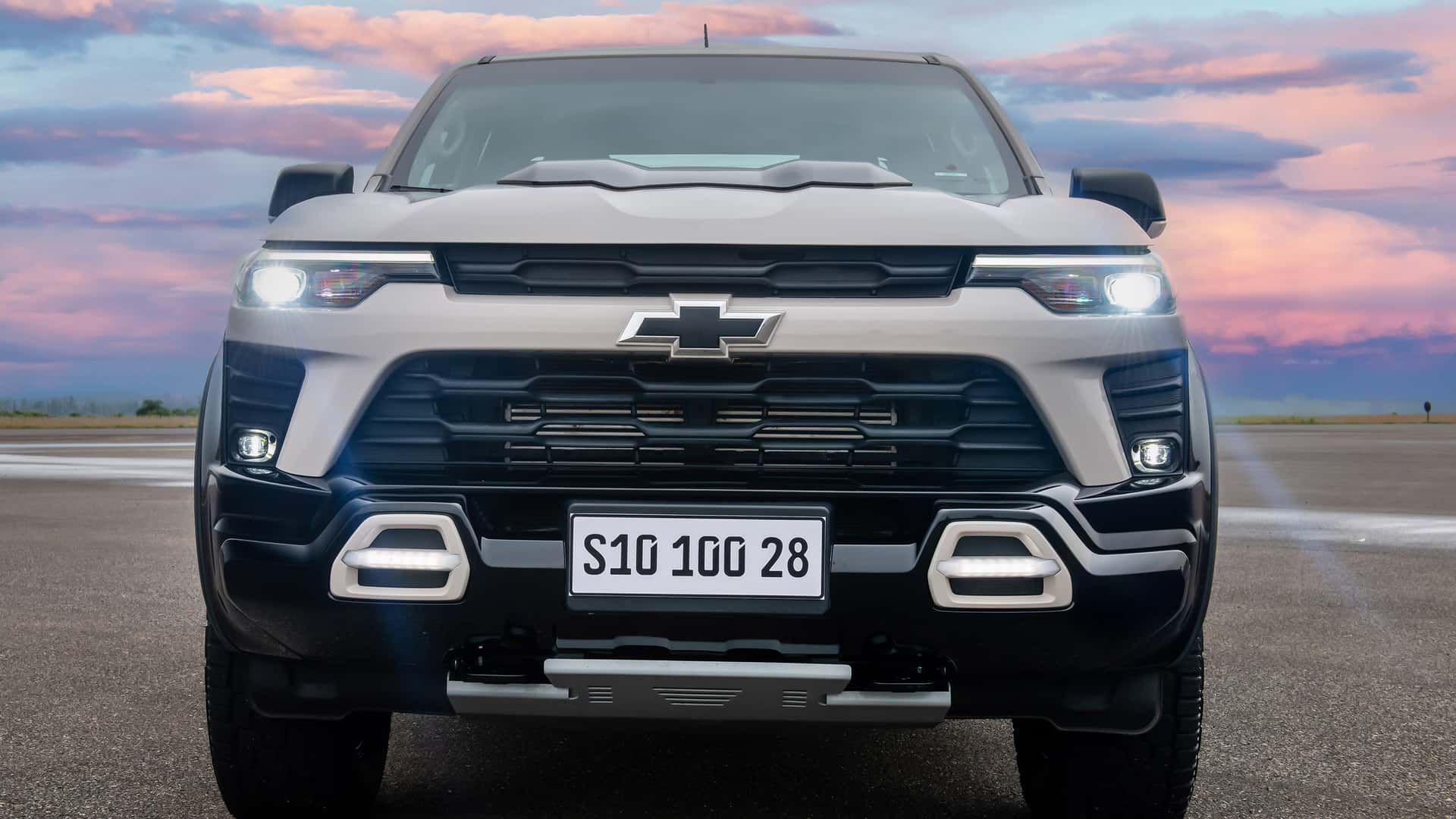 Chevrolet S10 abre série especial de 100 anos da marca no Brasil
