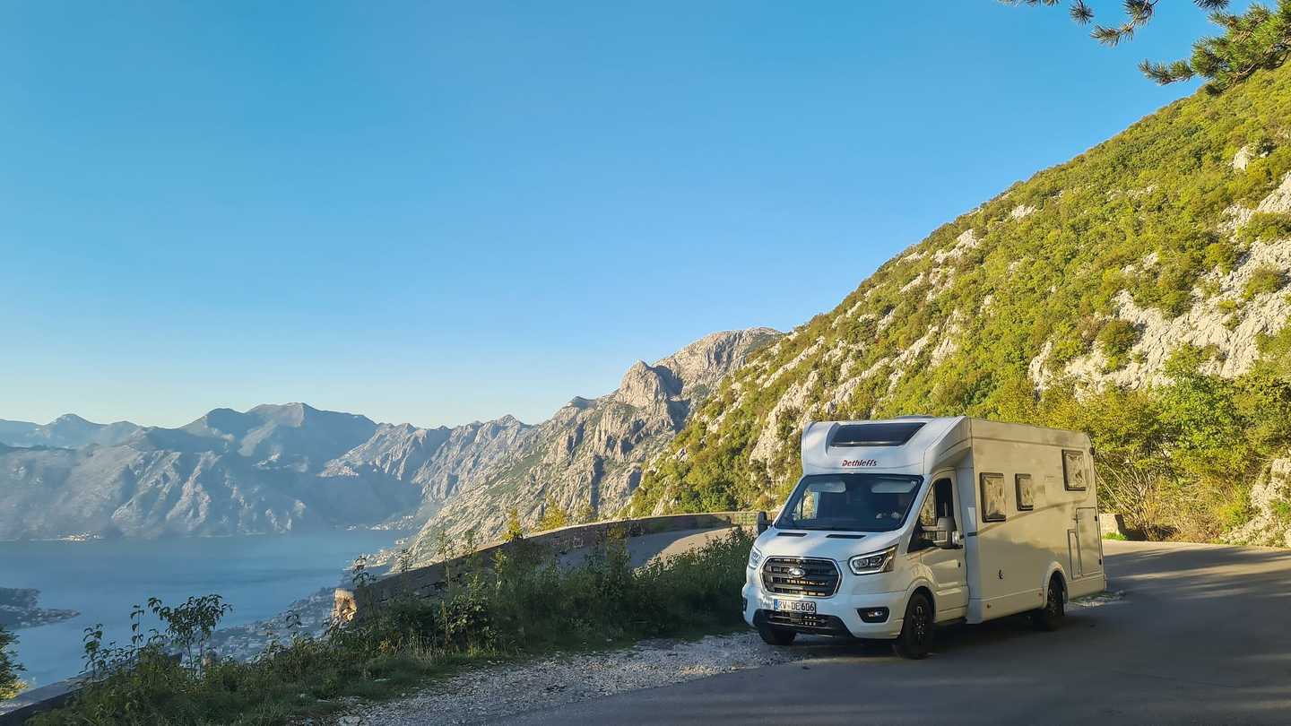 Dethleffs Just Go T 7055 EB (2022), una autocaravana con base Transit