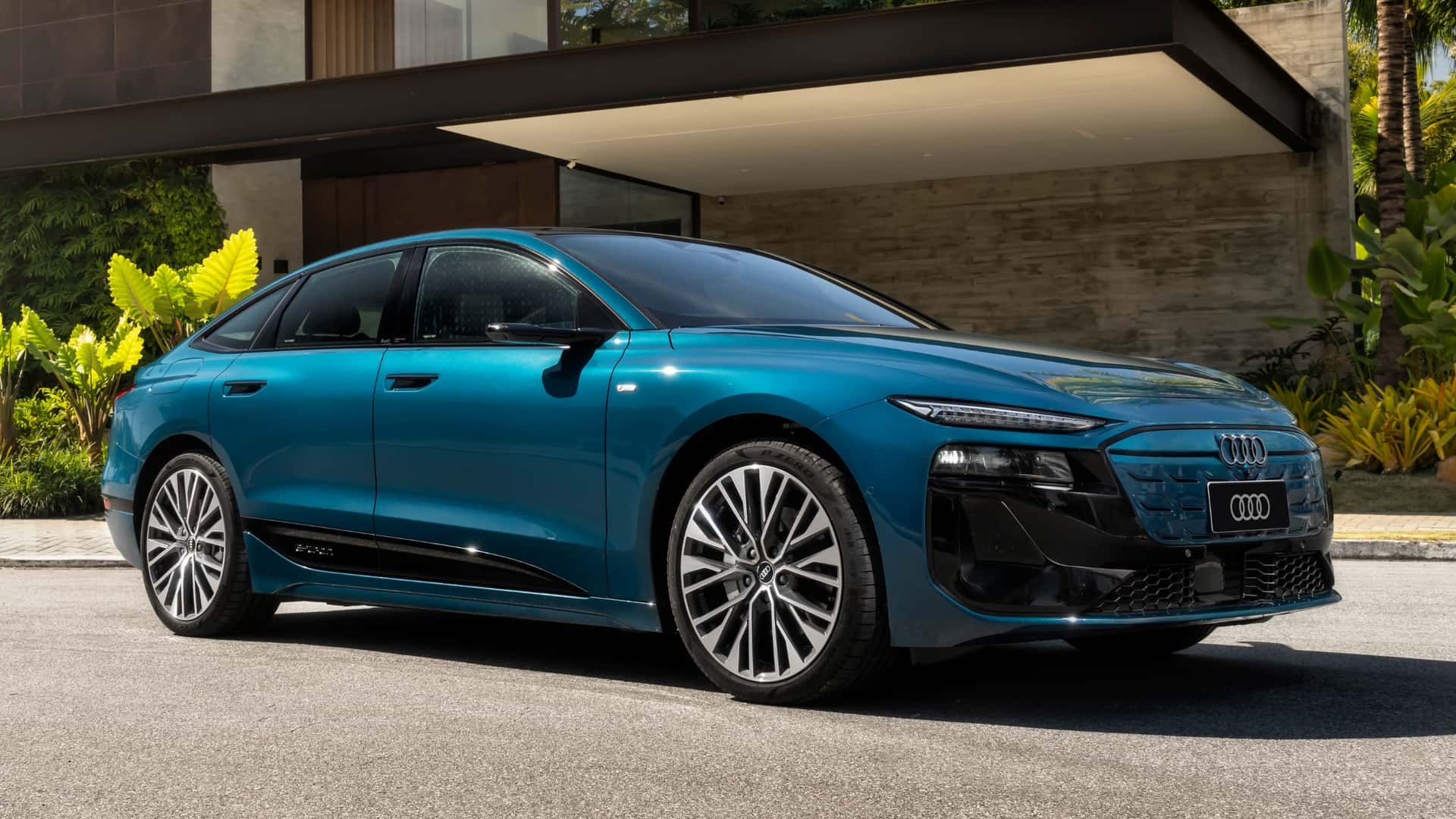 Photos: Best Car Colors of 2025 | Motor1.com