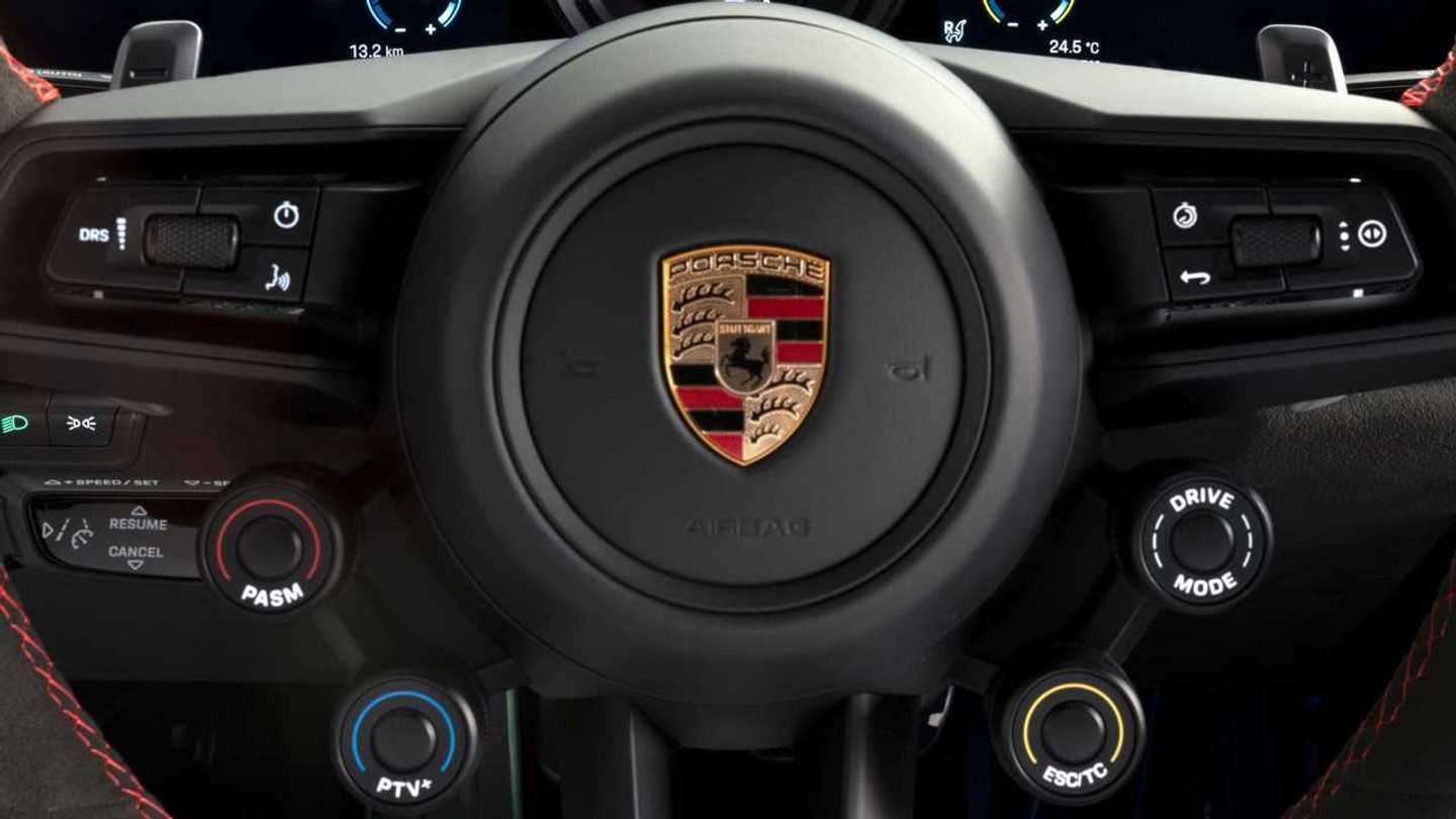 2023 Porsche 911 GT3 RS Debuts With 518 HP, Double The Downforce [UPDATE]