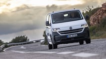Volkswagen Transporter 7, super tecnologico con la faccia da Bulli