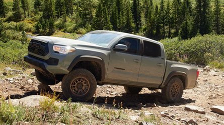 Toyota Tundra Capstone 2022 Debut: Trim Mewah, Hybrid Standar