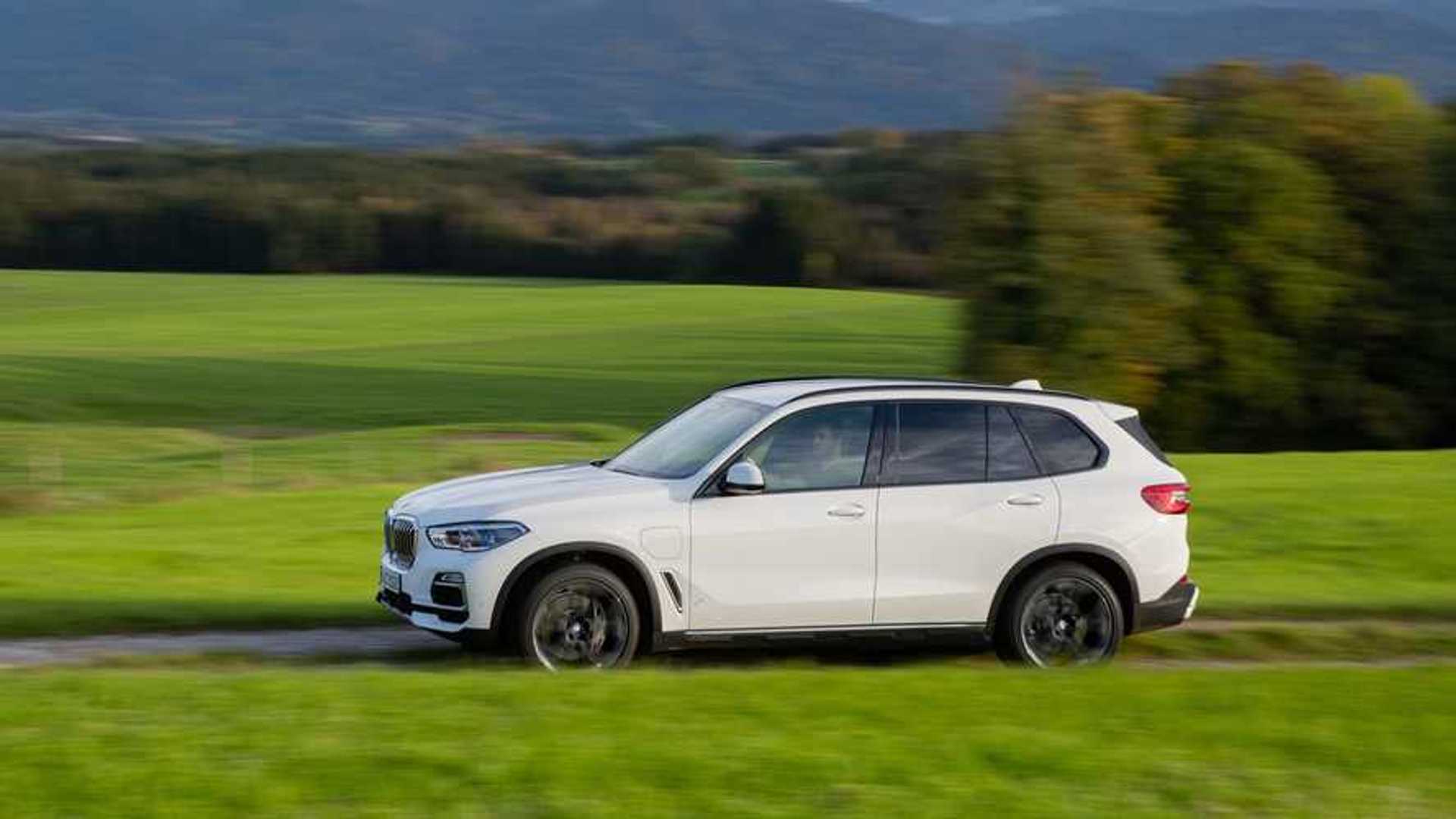 BMW Group Reveals Its Position In The Plug-In EV Market: April 2020