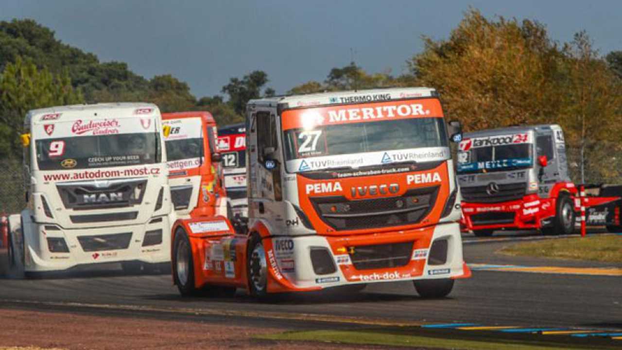 Un Iveco all'European Truck Racing Championship 2016