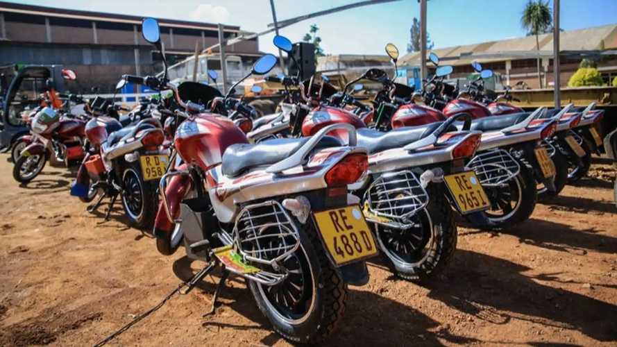 afrika News and Reviews | Motor1.com