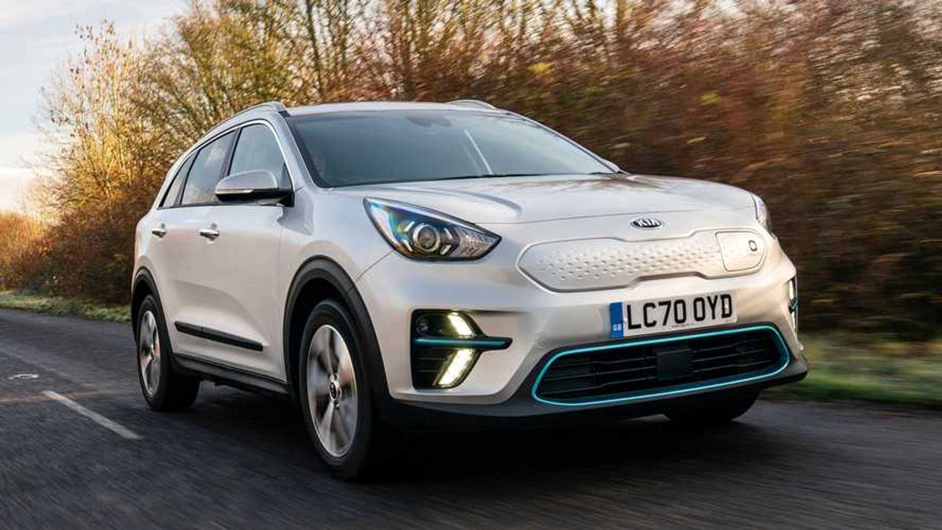 UK Kia long range E Niro Announced As New Base spec Electric SUV UK Kia long range E Niro Announced As New Base spec Electric SUV